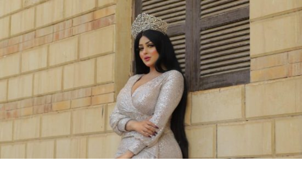 Icon News بالصور العارضة المصرية سلمى الشيمي تثير الجدل بأجرأ إطلالتها